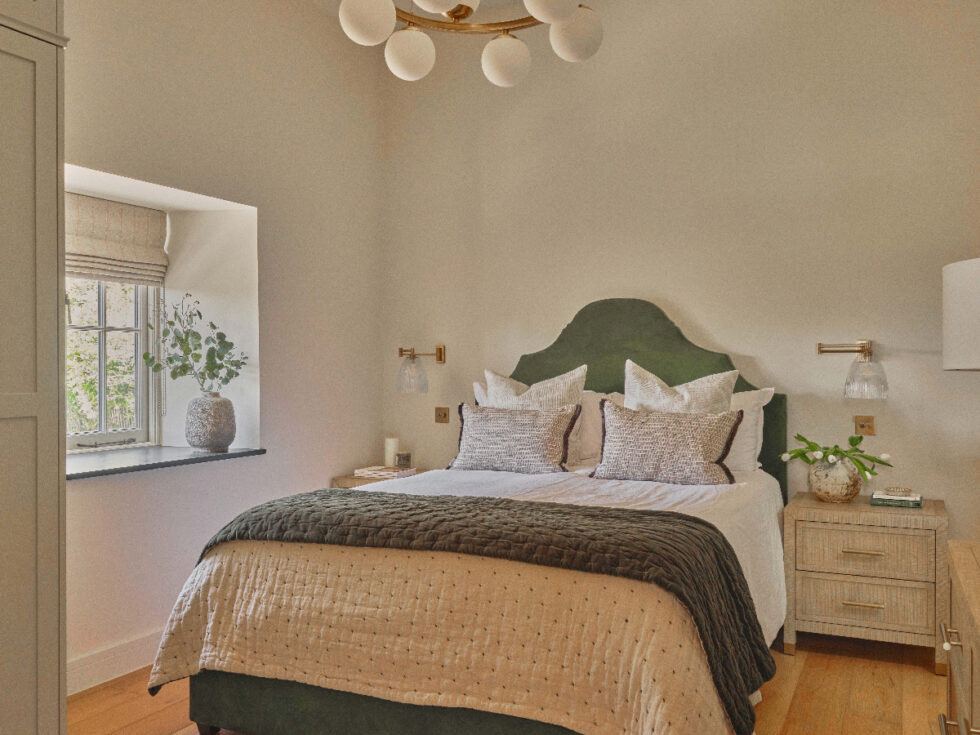 Home Farm | Absolute