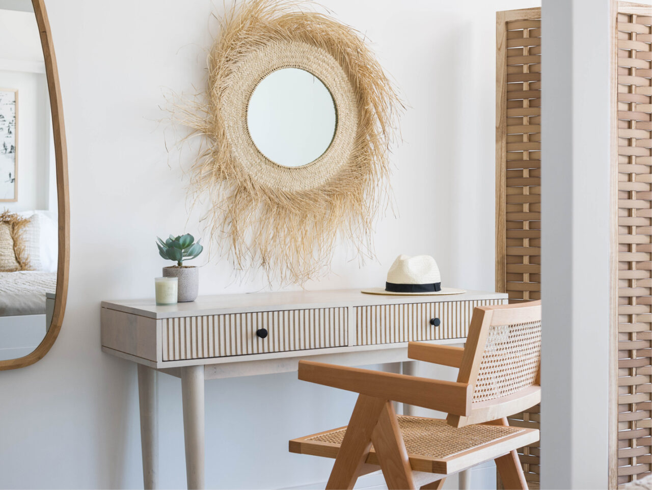 8 Cliff Edge | Absolute